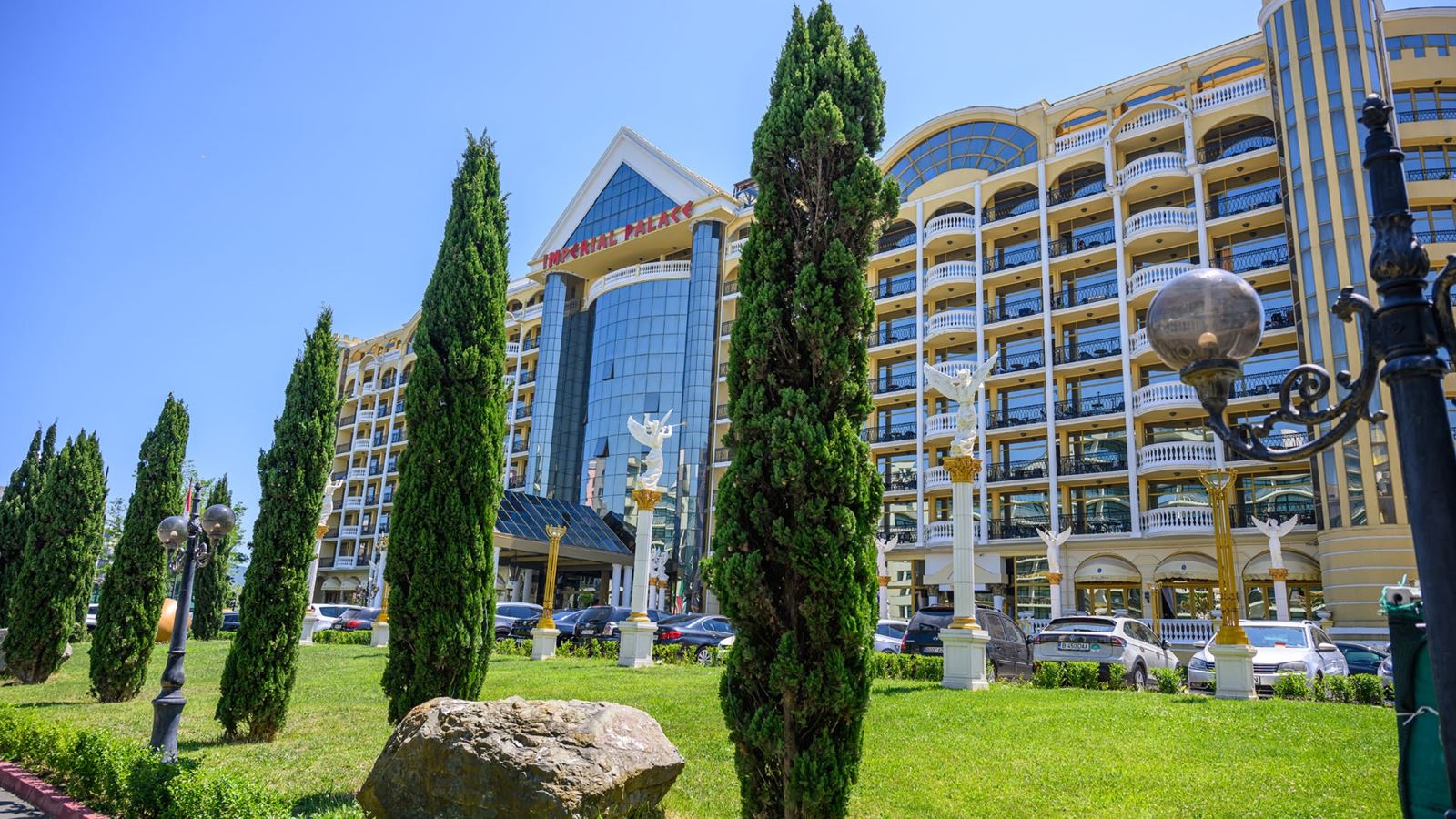 IMPERIAL PALACE (ex.VICTORIA PALACE HOTEL) 4 * | Coral Travel ...