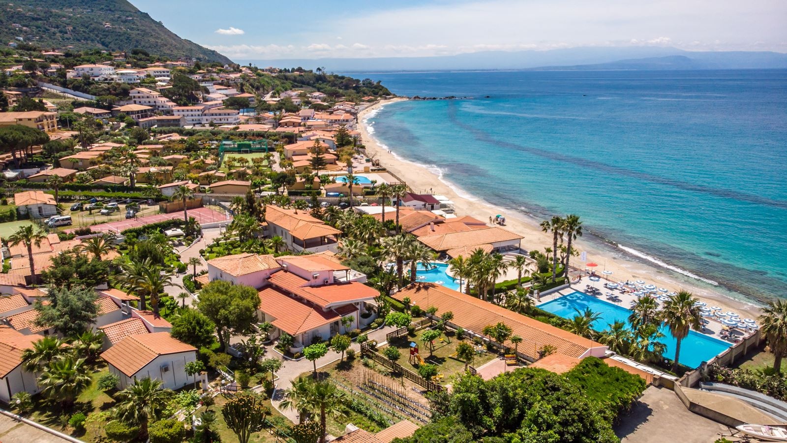 VALENTOUR VILLAGGIO BAIA D ERCOLE 4 * | Coral Travel (Itaalia, Vibo ...