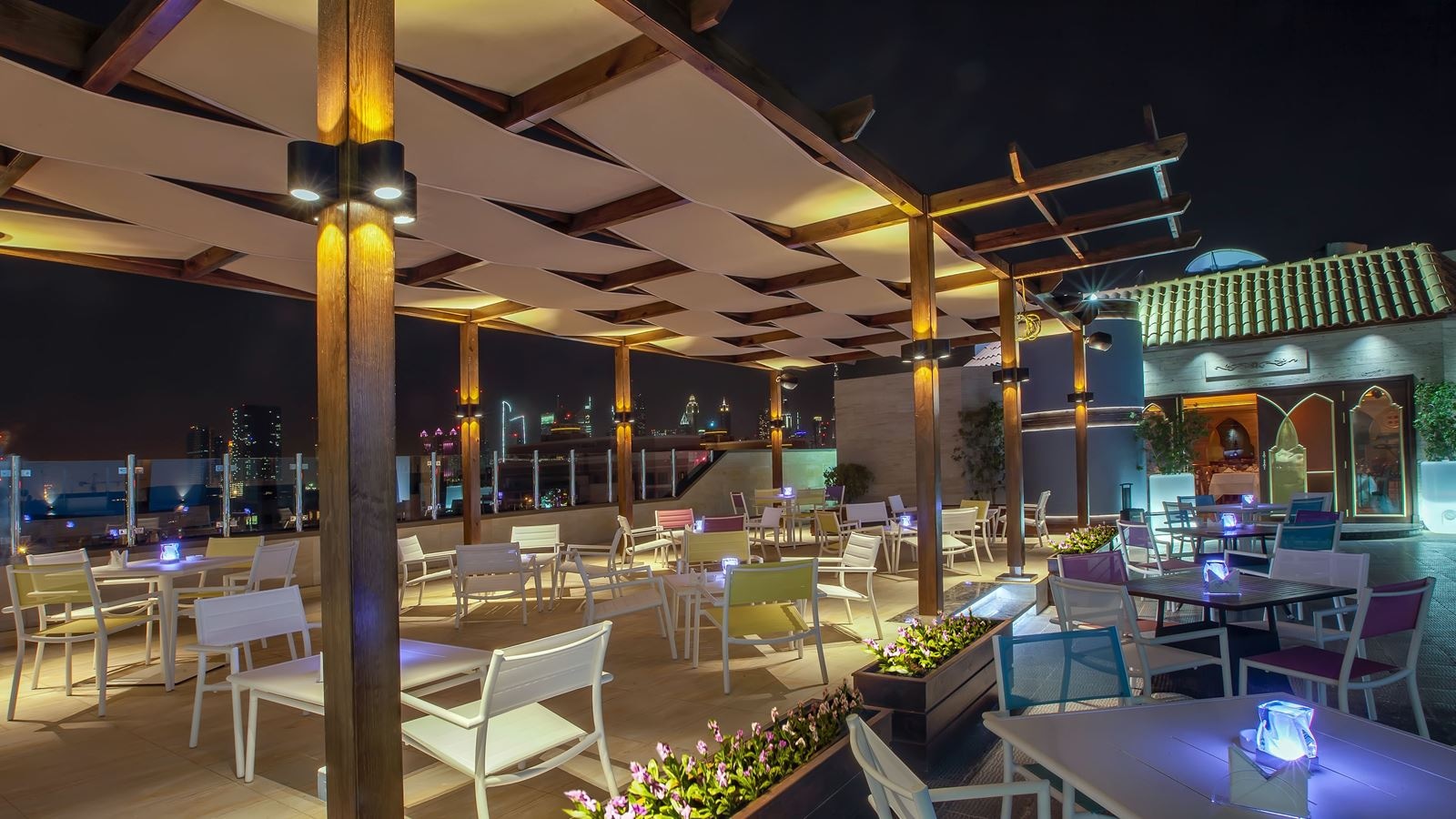 CAPITOL HOTEL DUBAI 4 * | Coral Travel (Araabia Ühendemiraadid, Dubai)