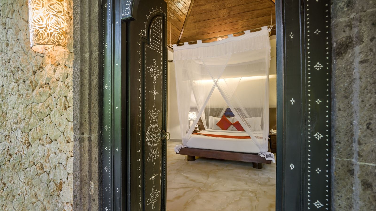 TONYS VILLAS & RESORT 4 * | Coral Travel (Indoneesia, South Coast Bali)