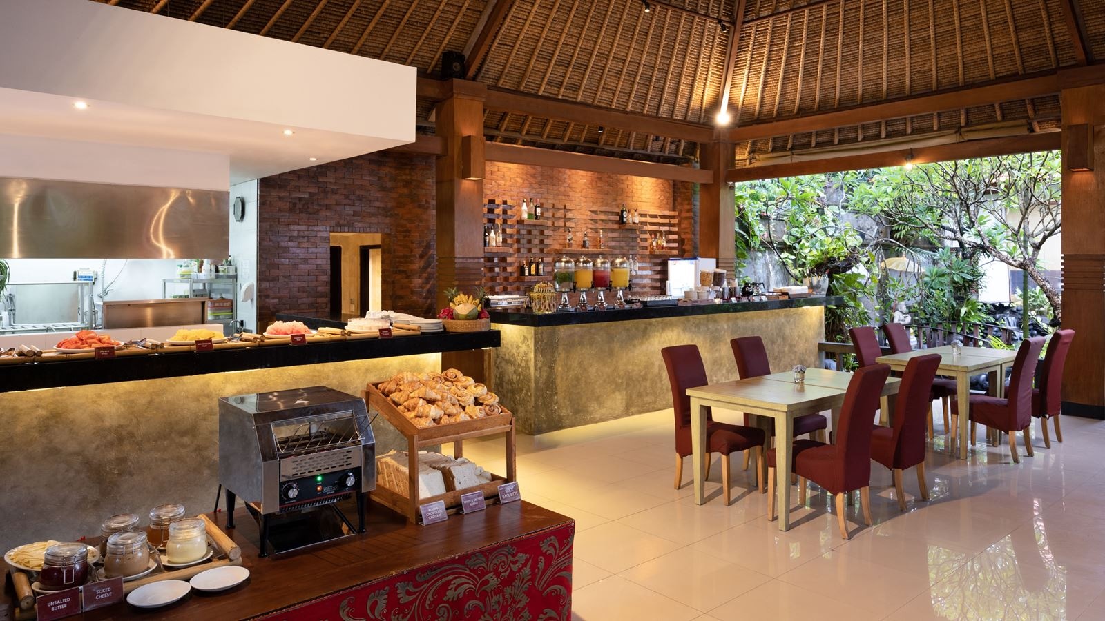 TONYS VILLAS & RESORT 4 * | Coral Travel (Indoneesia, South Coast Bali)