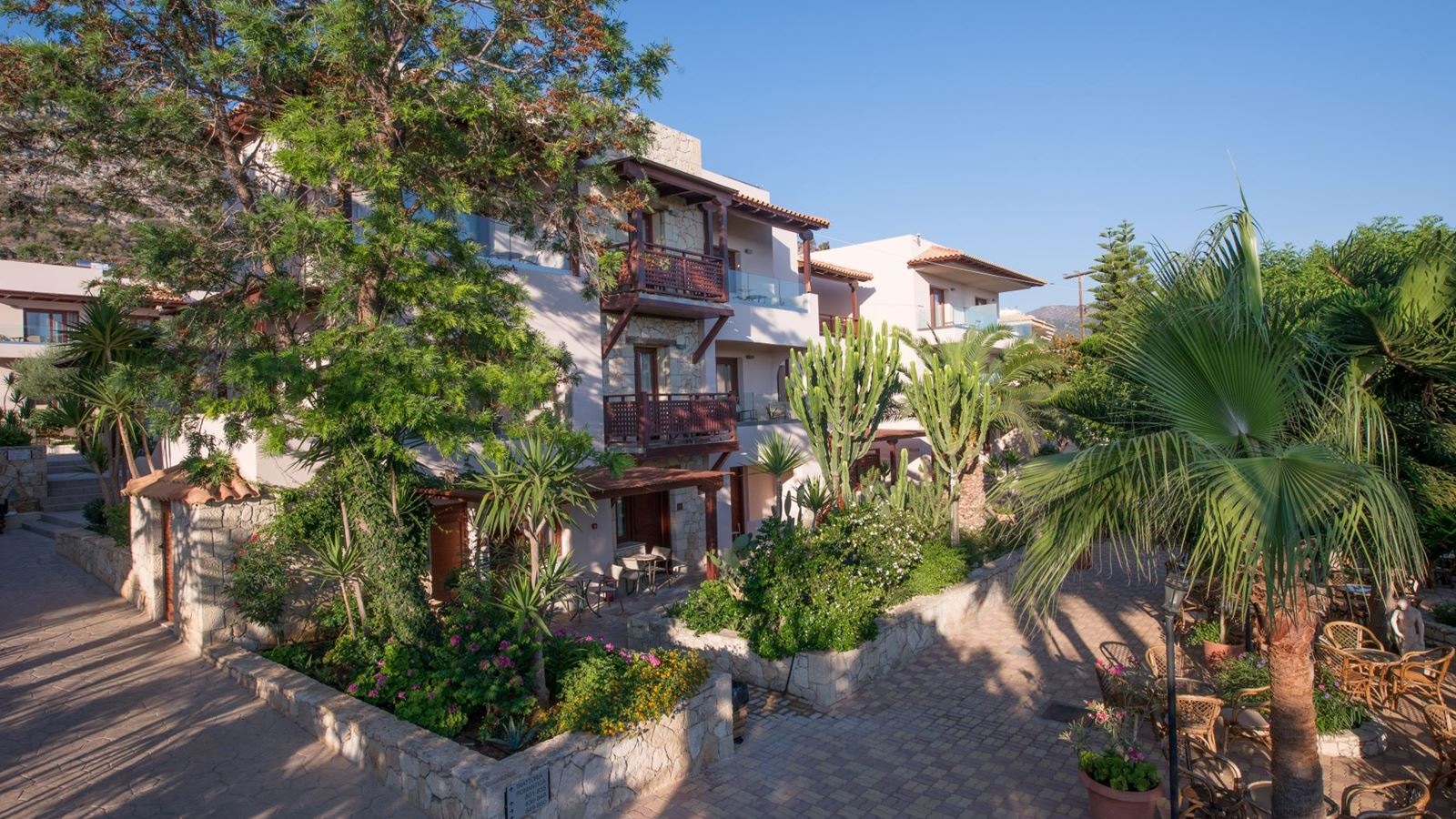 CACTUS BEACH HOTEL & BUNGALOWS 4 * | Coral Travel (Kreeka, Crete)