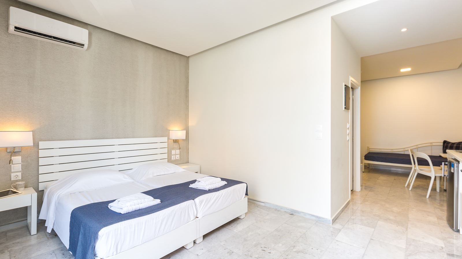 MELTEMI COAST SUITES 2 * | Coral Travel (Kreeka, Crete)